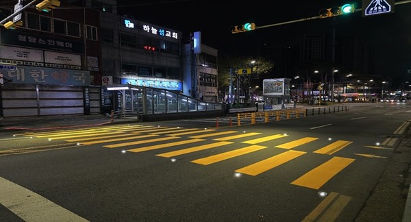 Dong-gu in Incheon to Install More LED Safety Lights at School Zone ...